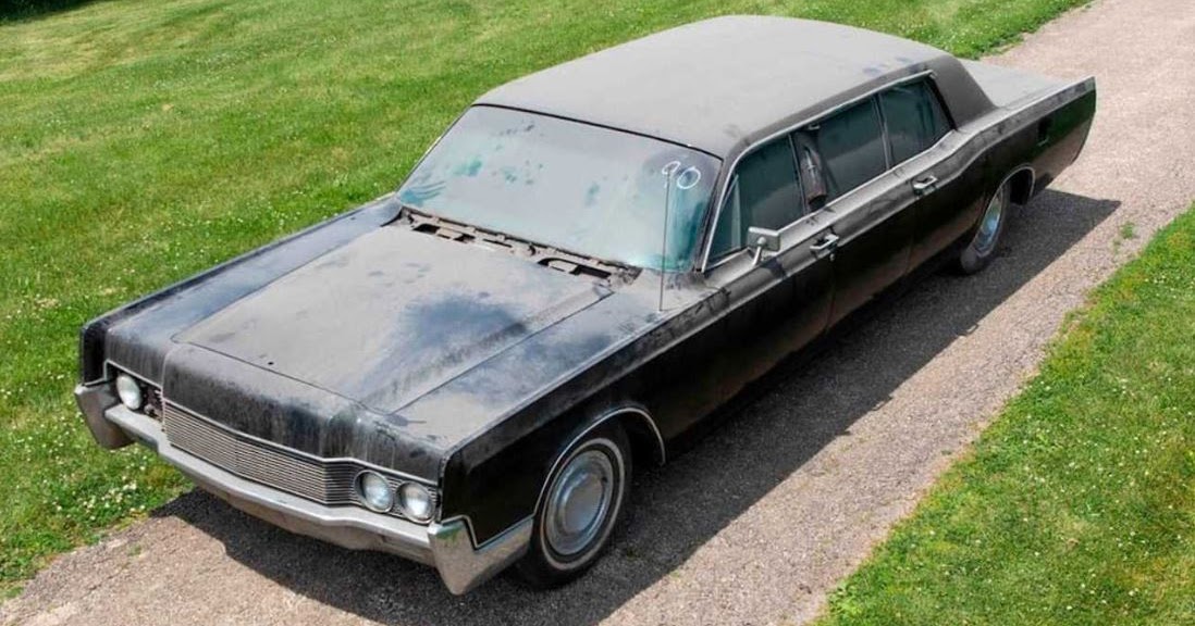 Just A Car Guy: when Elvis married Priscilla in May 1967, this limo was ...