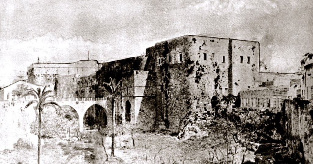 Baha'i Buildings & Places: The Most Great Prison in Akka as seen in 1907