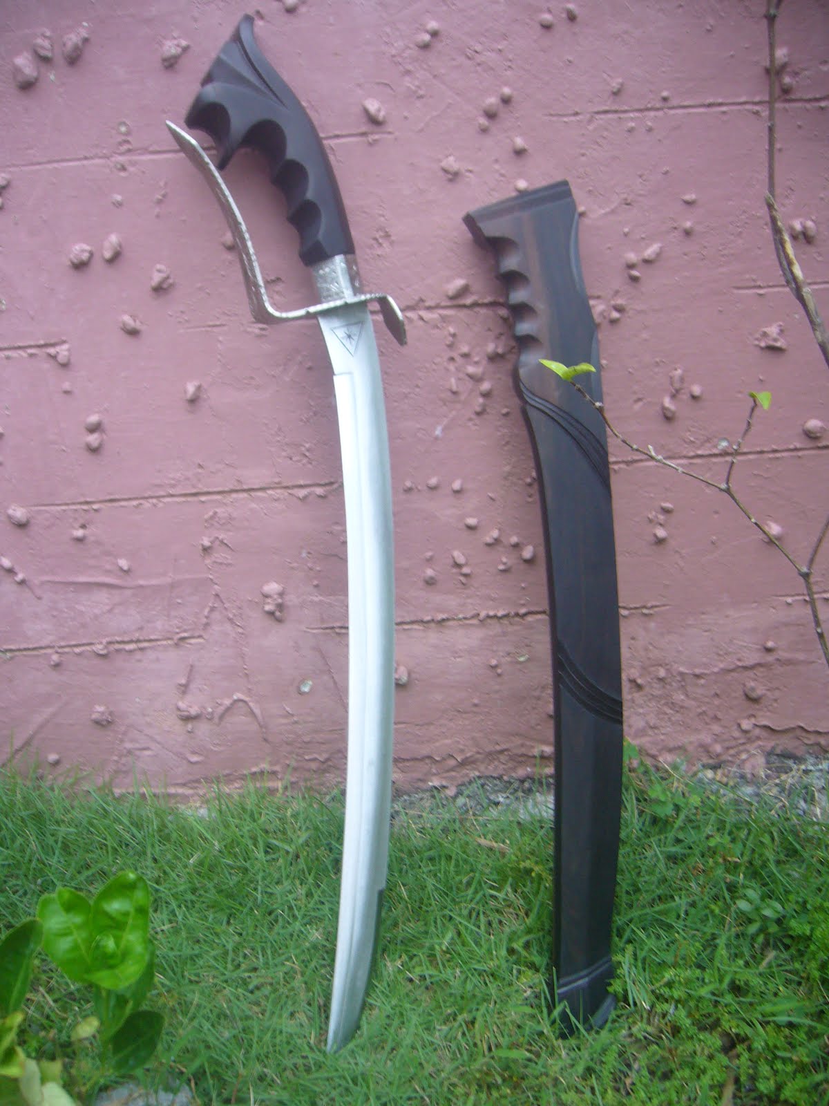 Machetes Part II: Sword's shorter & thinner cousins. A look at the data ...