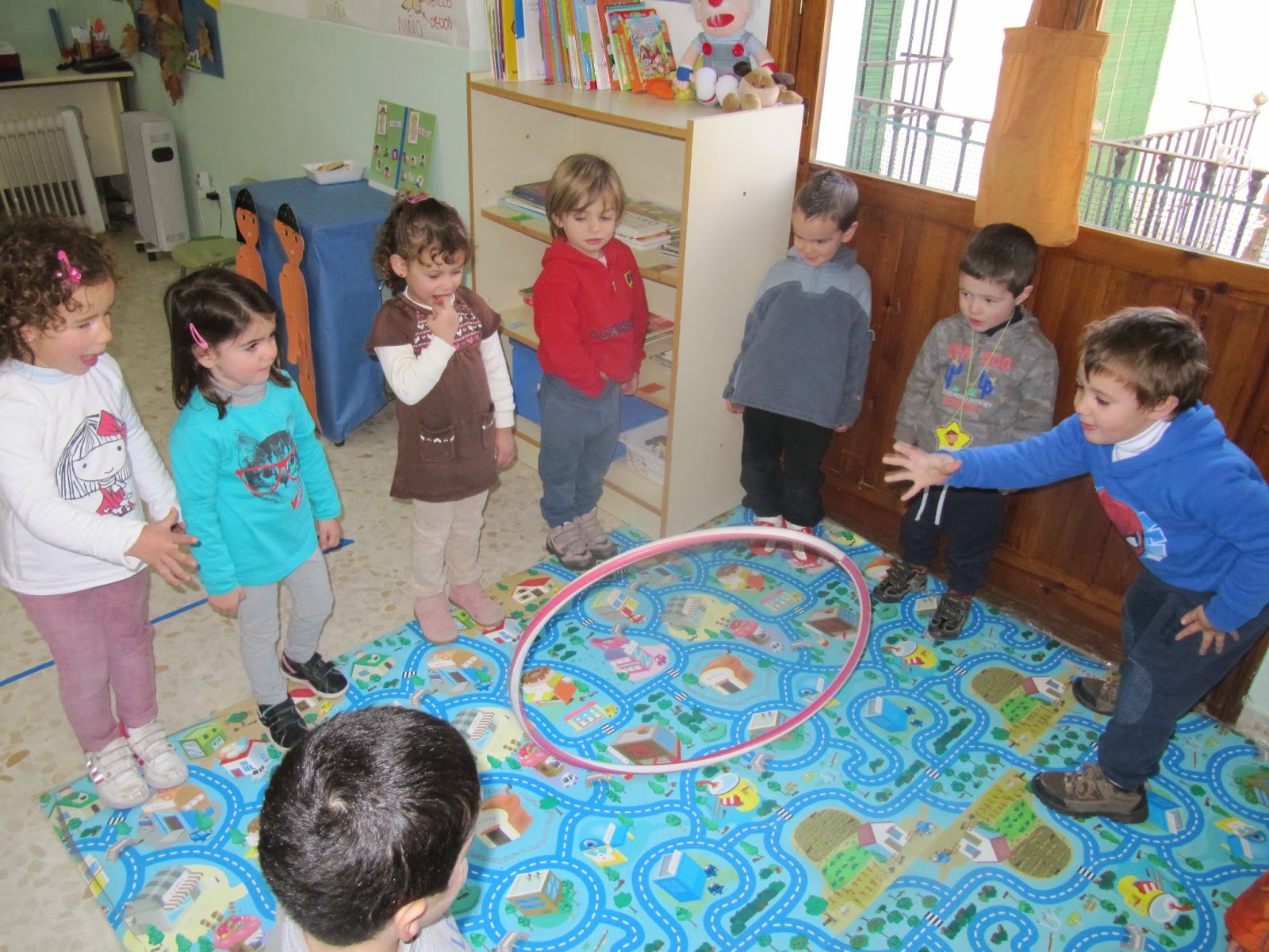 El blog de Educación Infantil del CEIP Río Chico (Cádiar): EL CÍRCULO