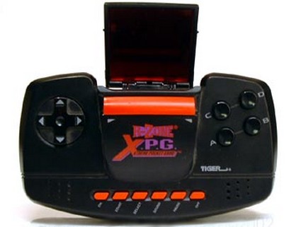 3 botons i START: Consoles desconegudes: la R-Zone de Tiger