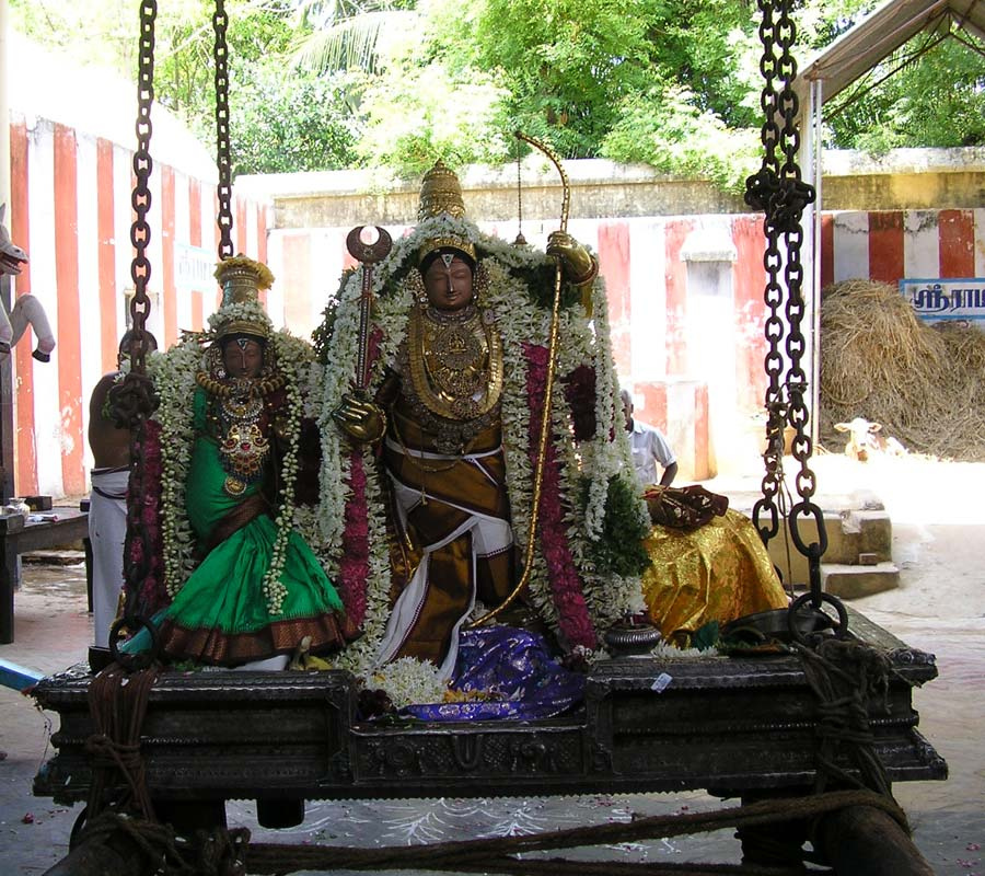 Tamilnadu Tourism: Kothanda Ramaswamy Temple, Vaduvur – The Temple