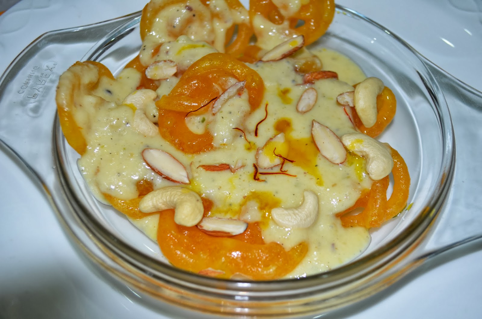 PLAY WITH FLAVORS: Jalebi With Rabdi