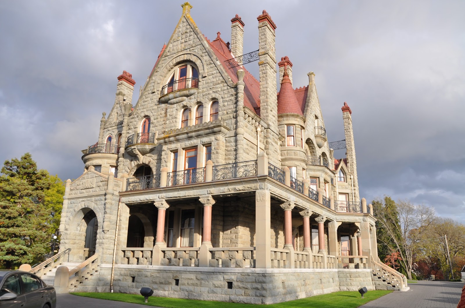 Orbis Catholicus Secundus: Semper Memoria: Craigdarroch Victorian-Era ...