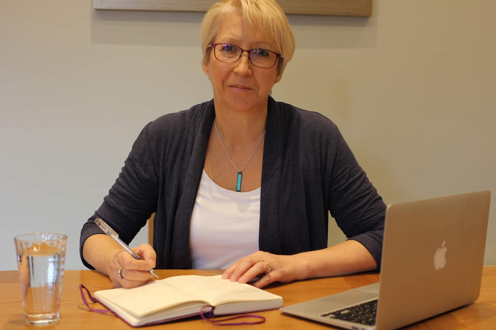 Insecure Writer's Support Group: Guest Nicola Morgan: Five Things to ...