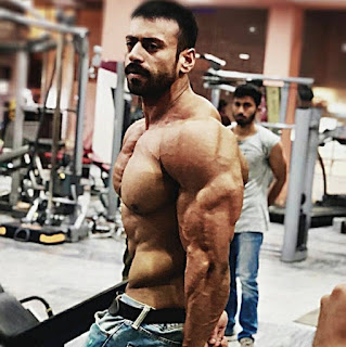 world bodybuilders pictures: lahore setteled charming mulatani ...