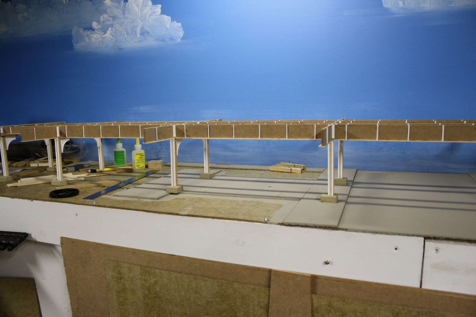 CTA O Scale L Layout: How to build L structure - new station - part 2