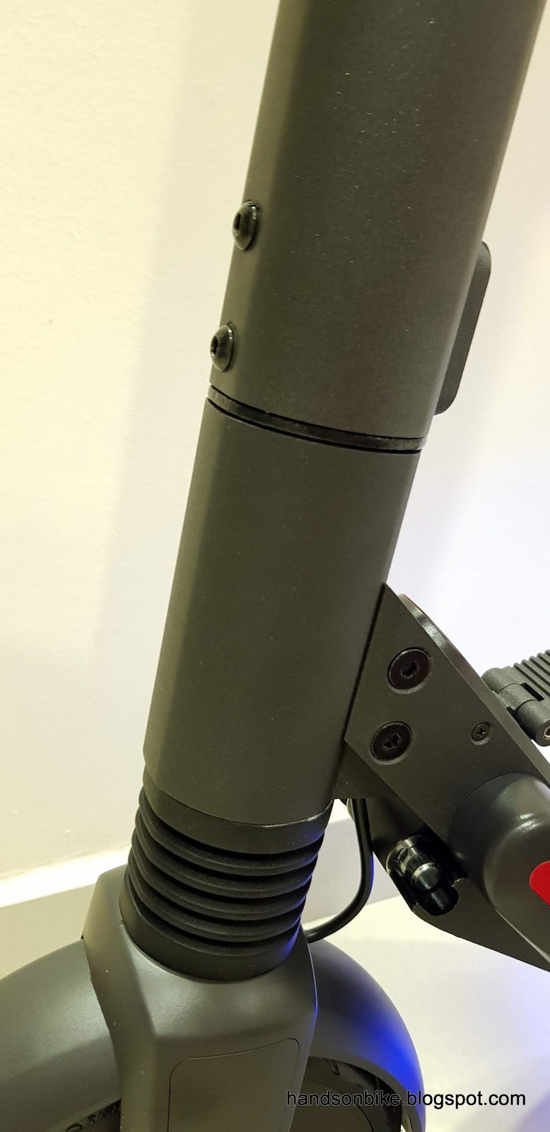 Hands On Bike: Ninebot by Segway ES2 E-Scooter: Lights and Suspension