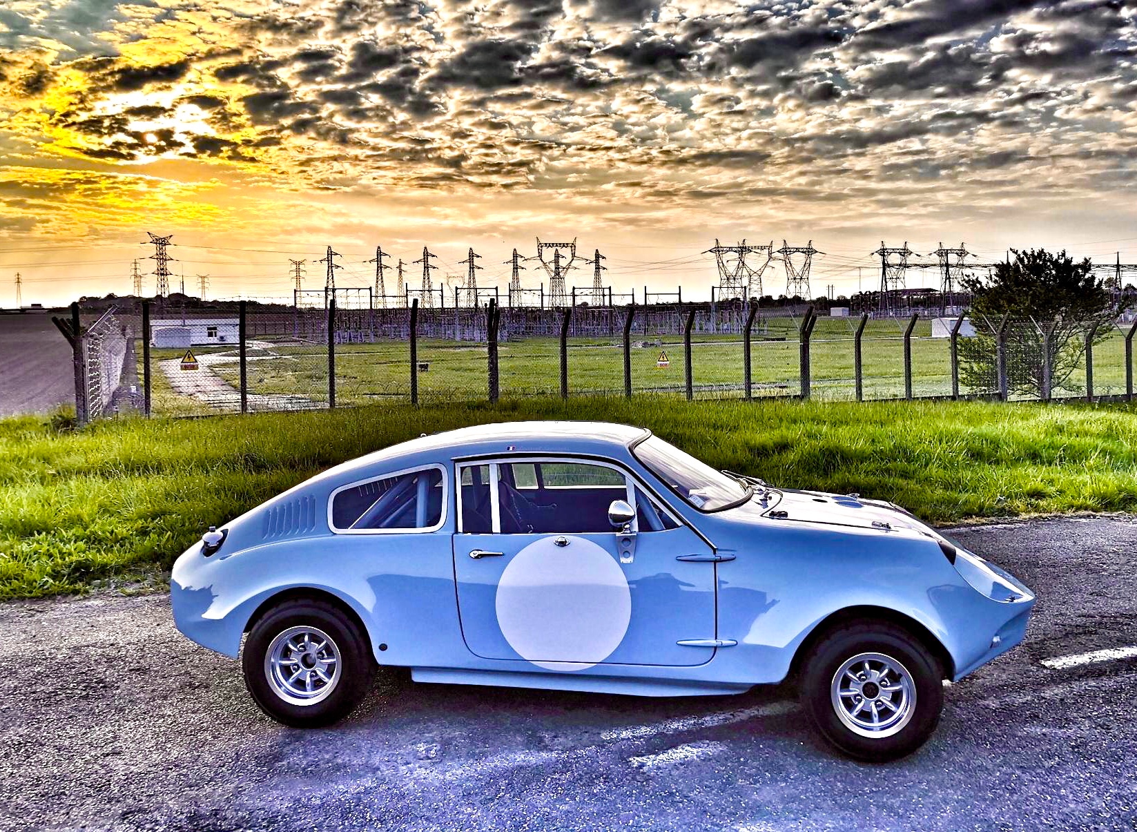 Maximum Mini: Maximum Mini Market