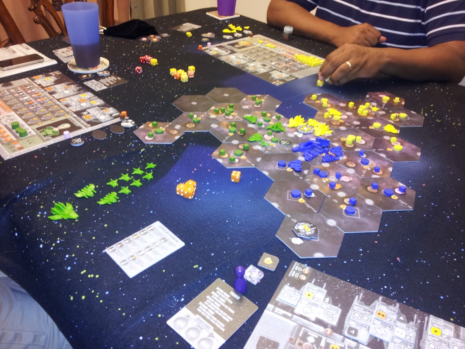 Gamin Daze: Eclipse Space Strategy Game