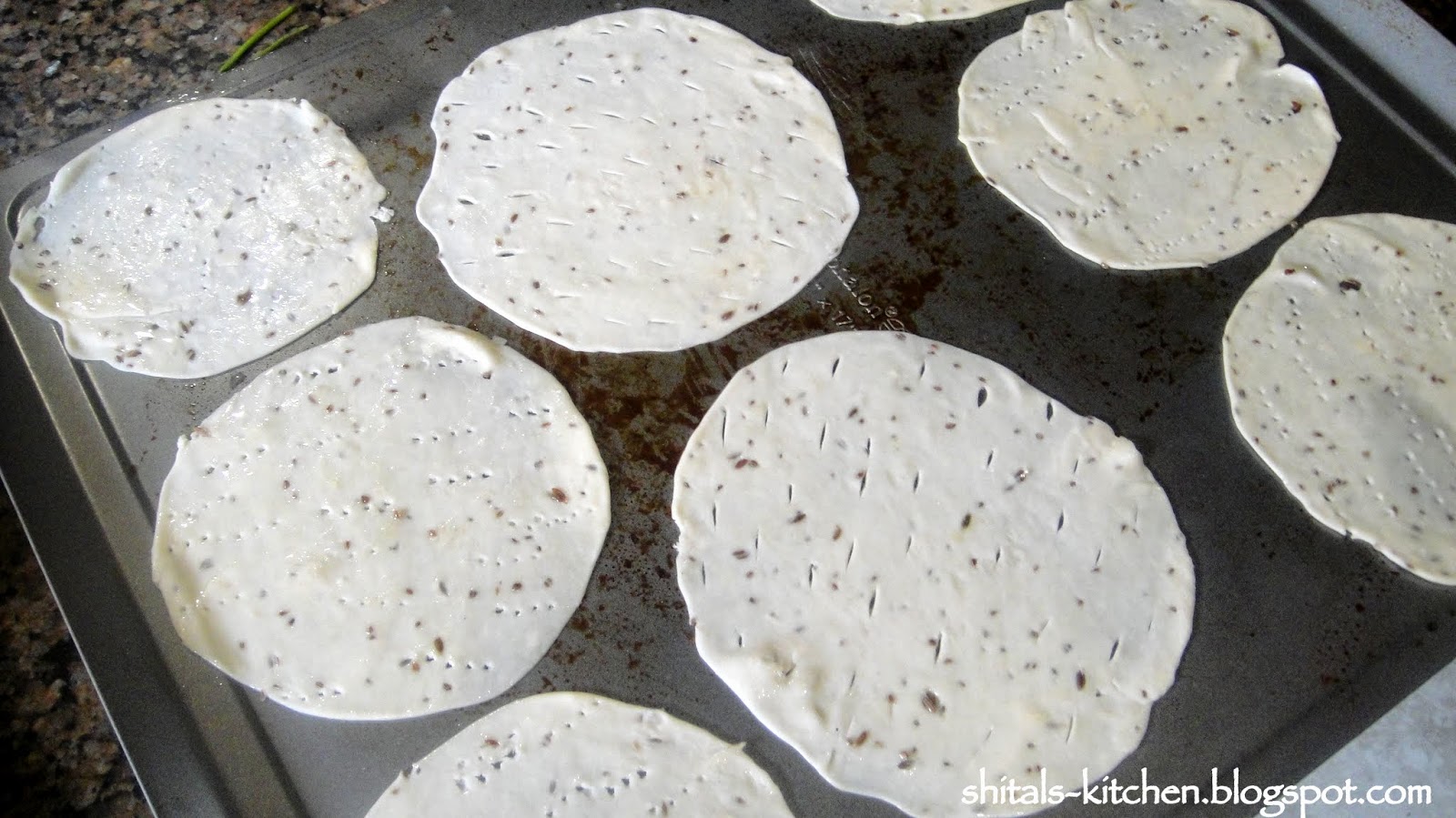 Shital's-Kitchen: Dal Pakwan