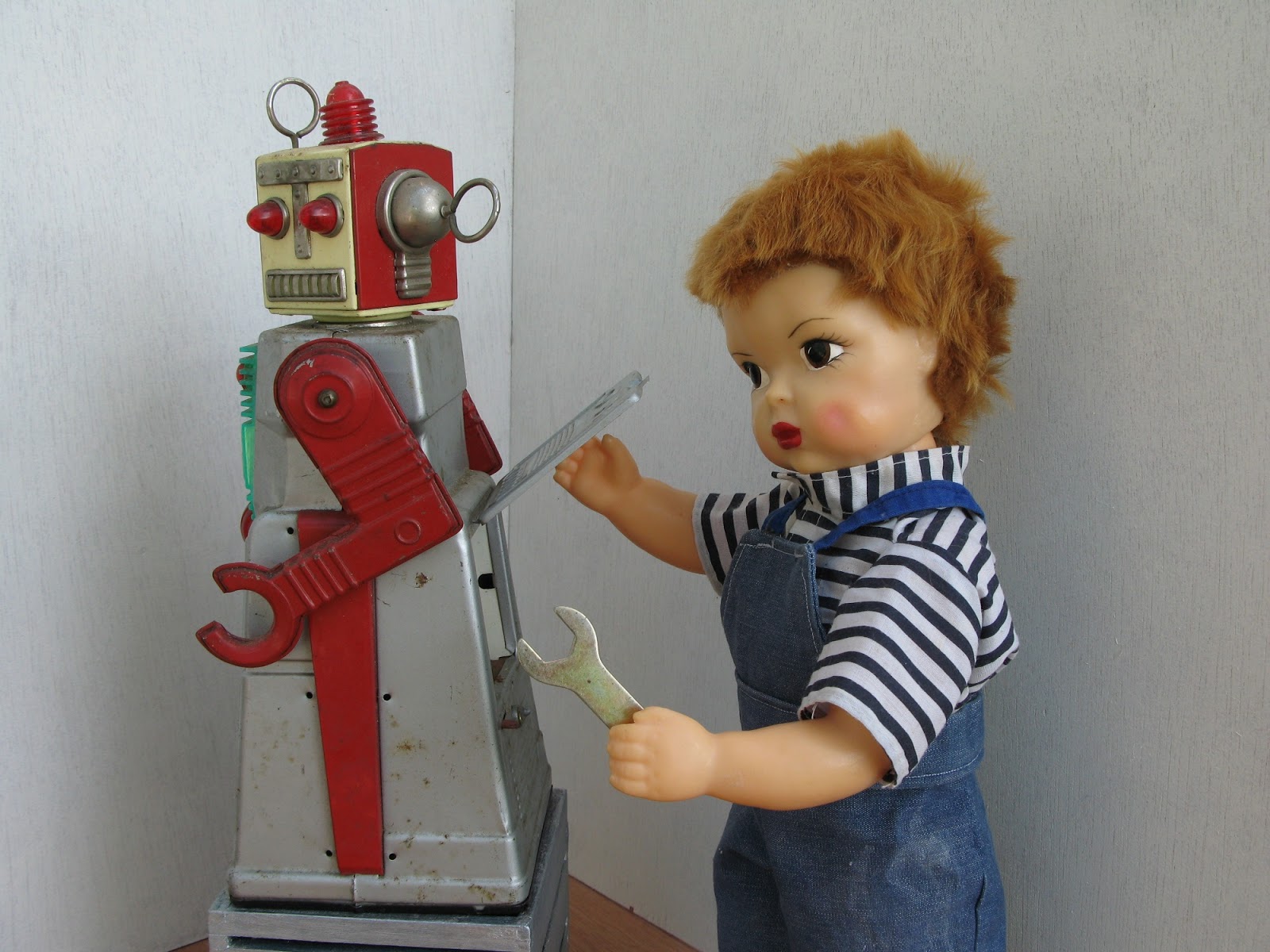 My Terri Lee dolls come to life: Jerri Lee's toy repair workshop