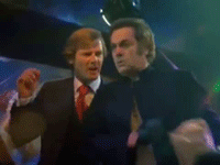 Centauros de la pantalla: Roger Moore: "The Smiling Saint James Bond"