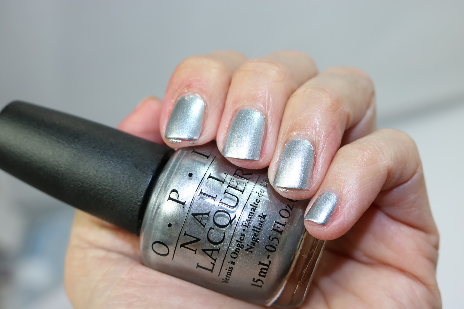 OPI Winter 2015: Starlight Collection Swatches, Review - The Shades Of U