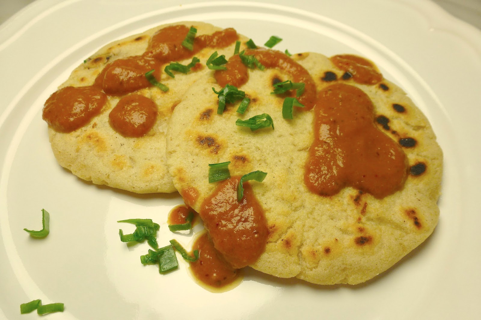 We Like to Cook, and Eat: Pupusas!