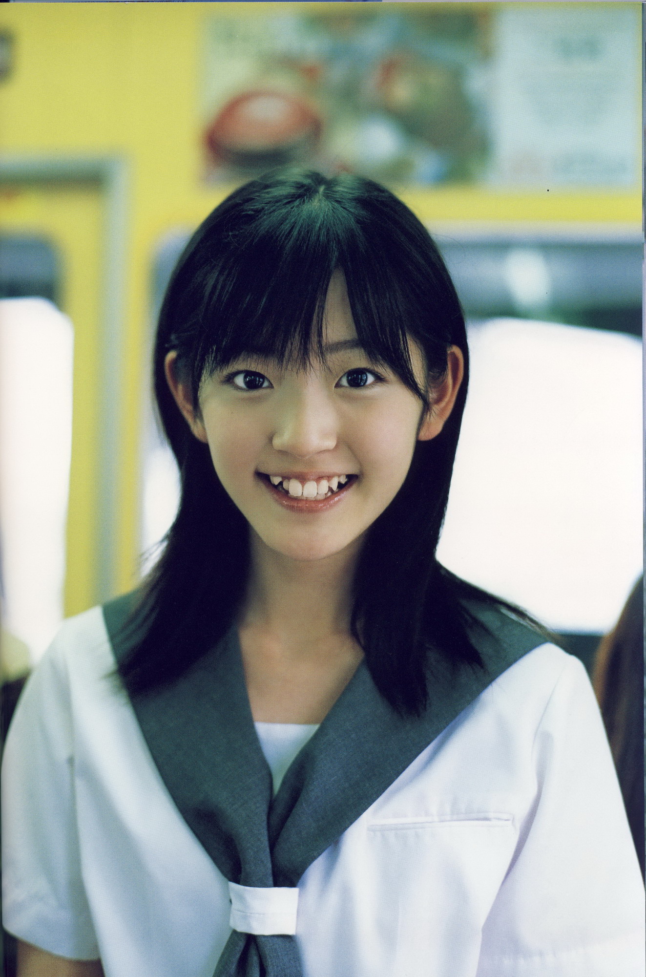 [Photobook] °C-ute - Airi Suzuki 1st Photobook - Airi