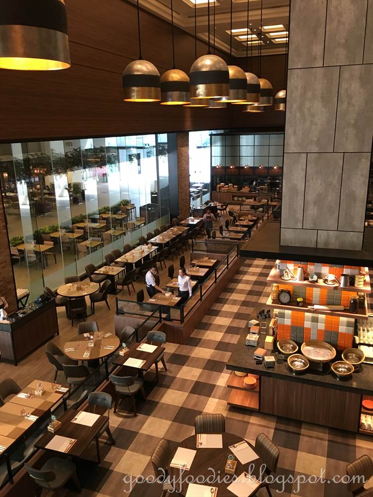 GoodyFoodies: Weekend Seafood Dinner + Champagne Brunch @ J65, Hotel ...