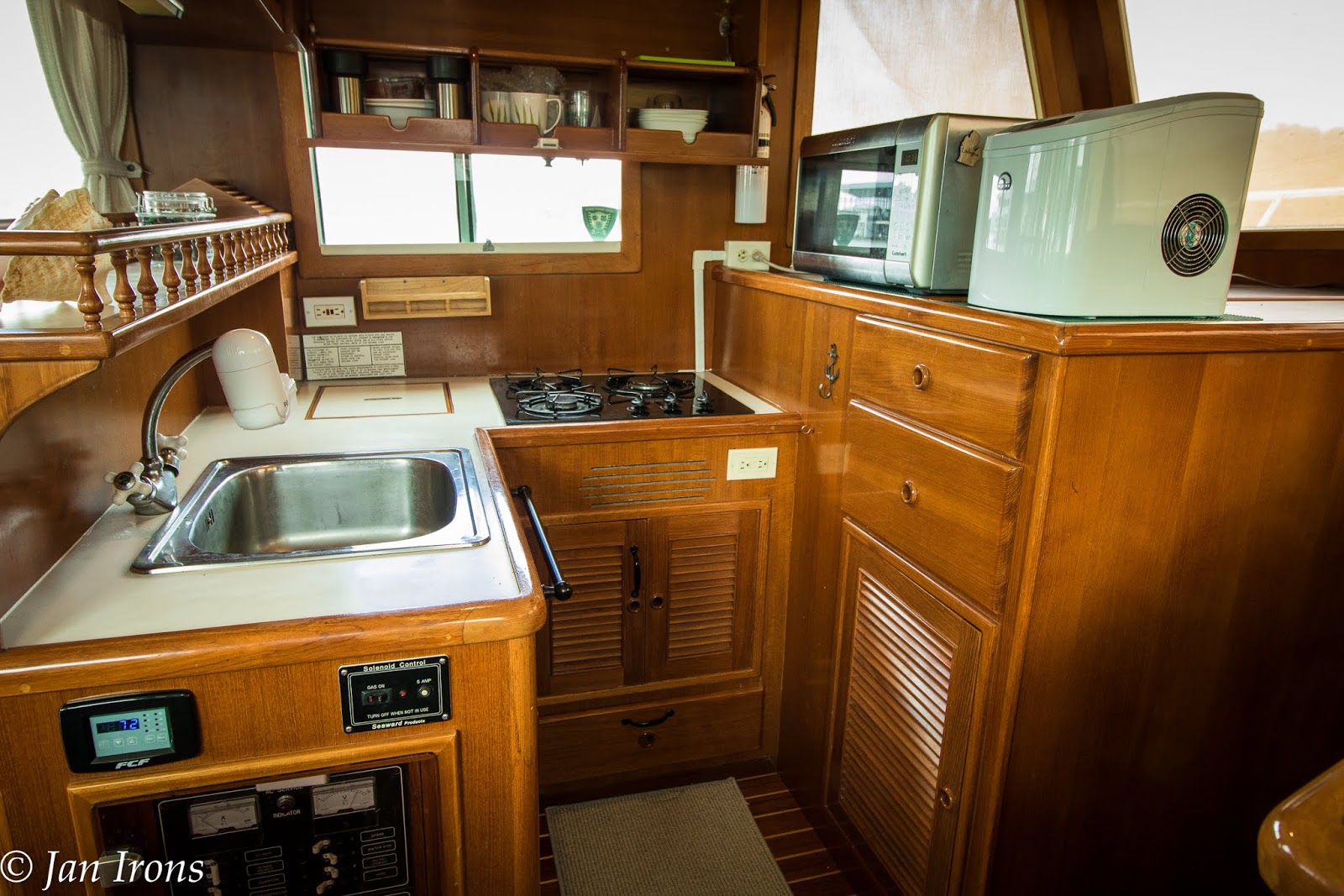 Mariner 40 Trawler for Sale