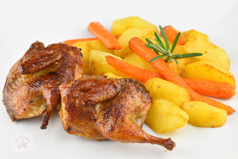 Prepelite la cuptor, cu cartofi si morcovi caramelizati - CAIETUL CU RETETE