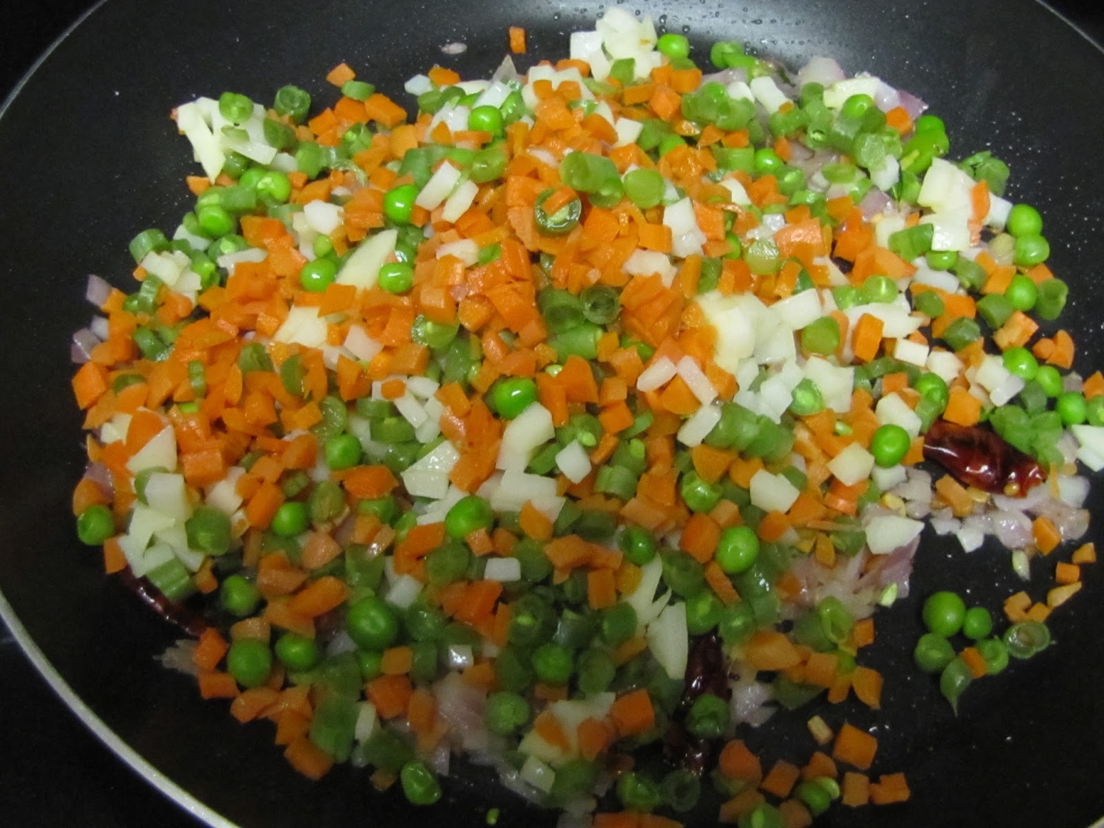 Vegetable Poha | Vegetable Aval upma |Nithya's Nalabagam