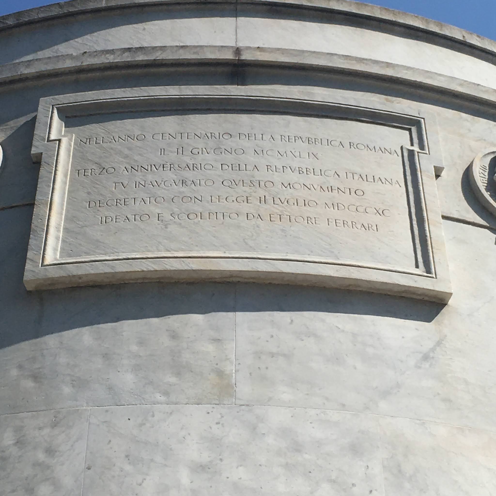 Rerum Romanarum: Targa in memoria dell'inaugurazione del monumento a ...
