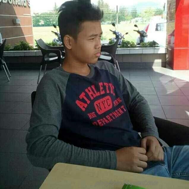 Pinoy Jakolero: Twinky Boy