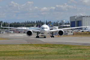 KPAE Paine Field: Paine Field August 3