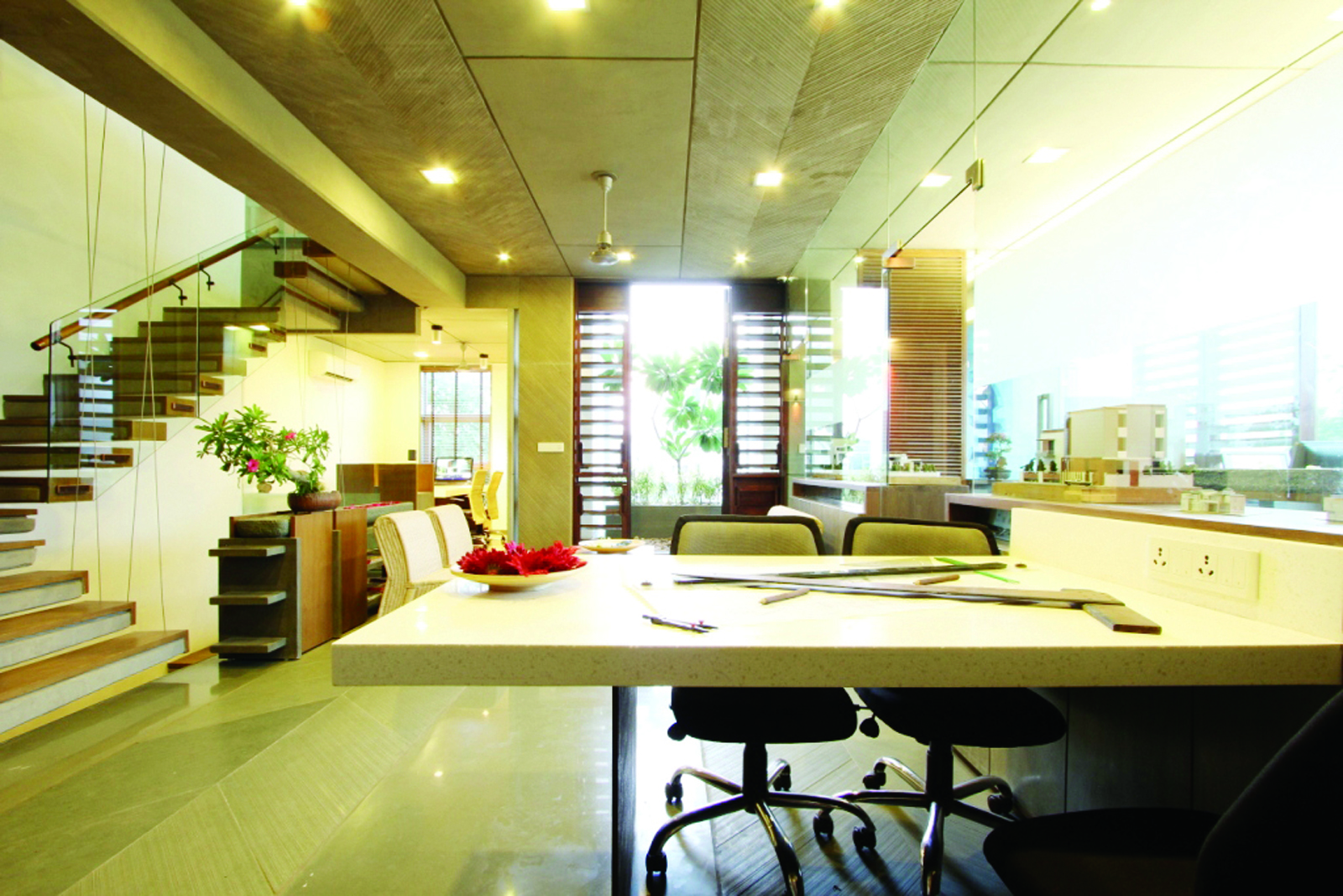 MODI SRIVASTAVA HOUSE, ARCHITECT'S OFFICE, VADODARA