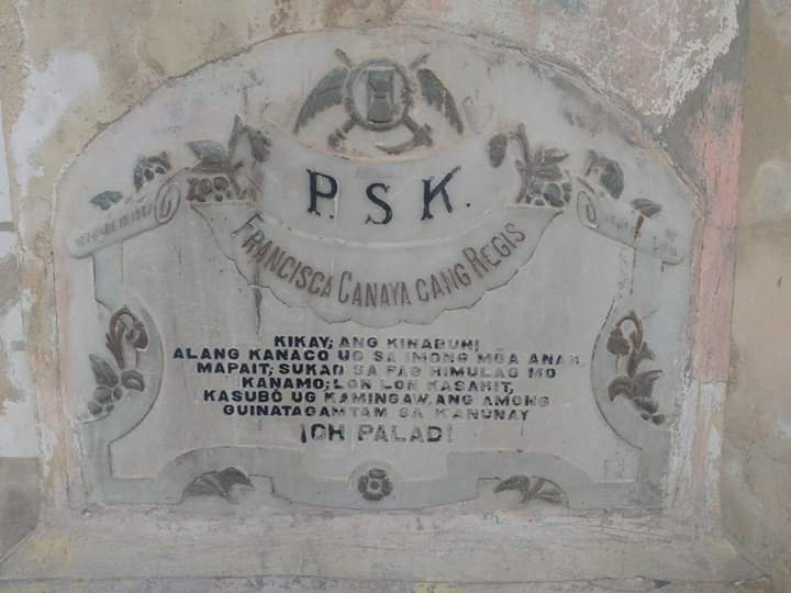 A Visual Tour of Philippine Lapidas and Tombstones