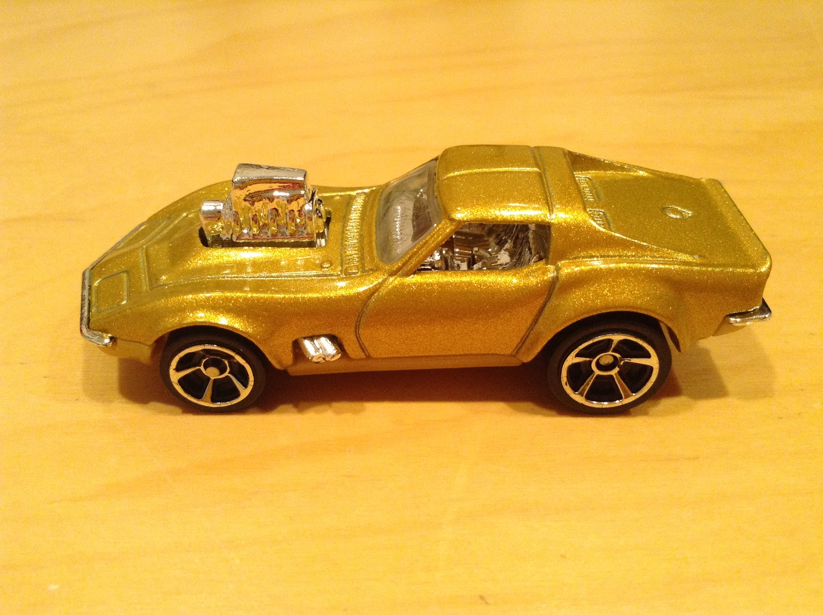 JULIAN'S HOT WHEELS BLOG: 1968 Corvette - Gas Monkey Garage - The Midas ...