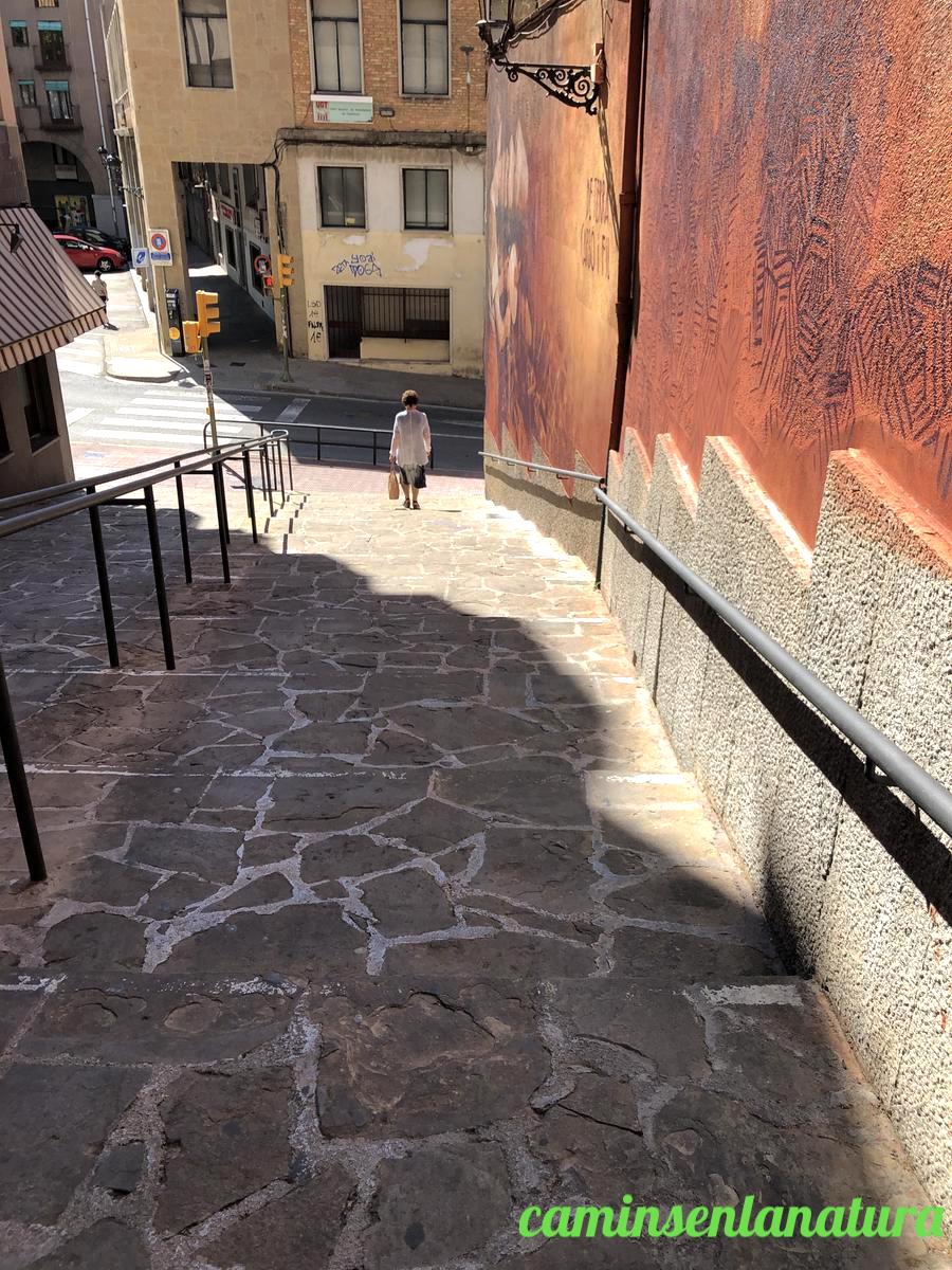 Berga - Cal Ninxo - Font del Bou - Santuari de la Mare de Déu de ...