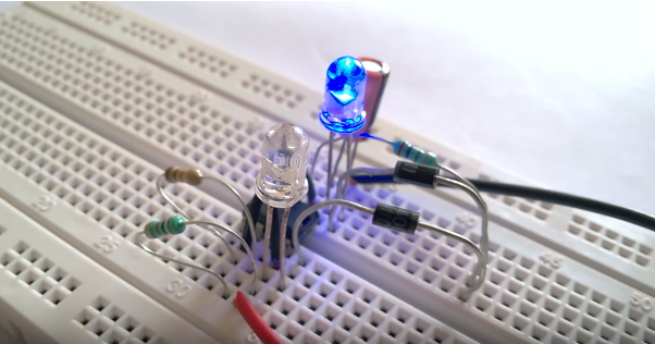 Dual LED Flasher Circuit using 555 Timer - ProjectMaster