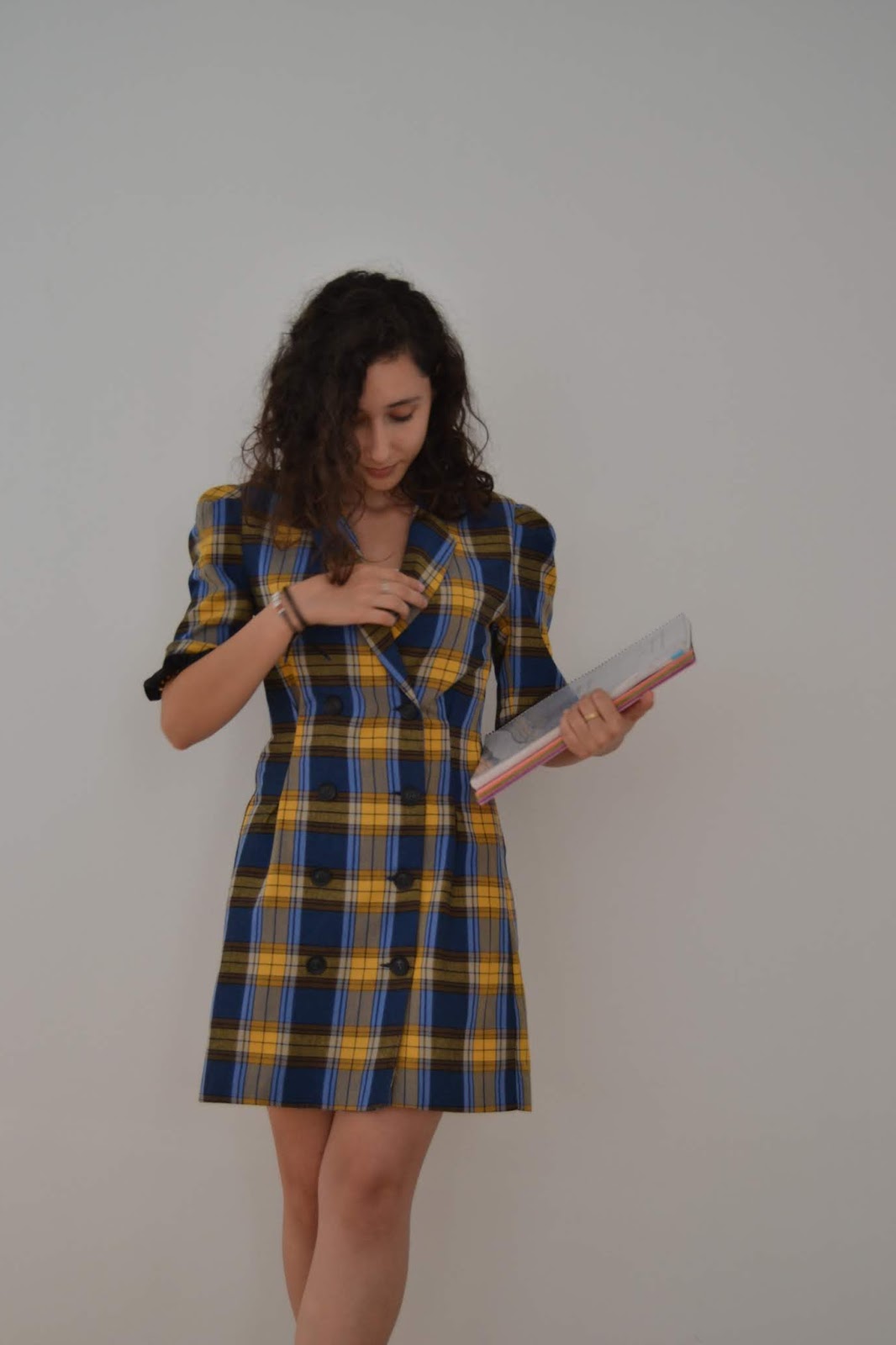 Journalism Student Outfit - Be Brave.