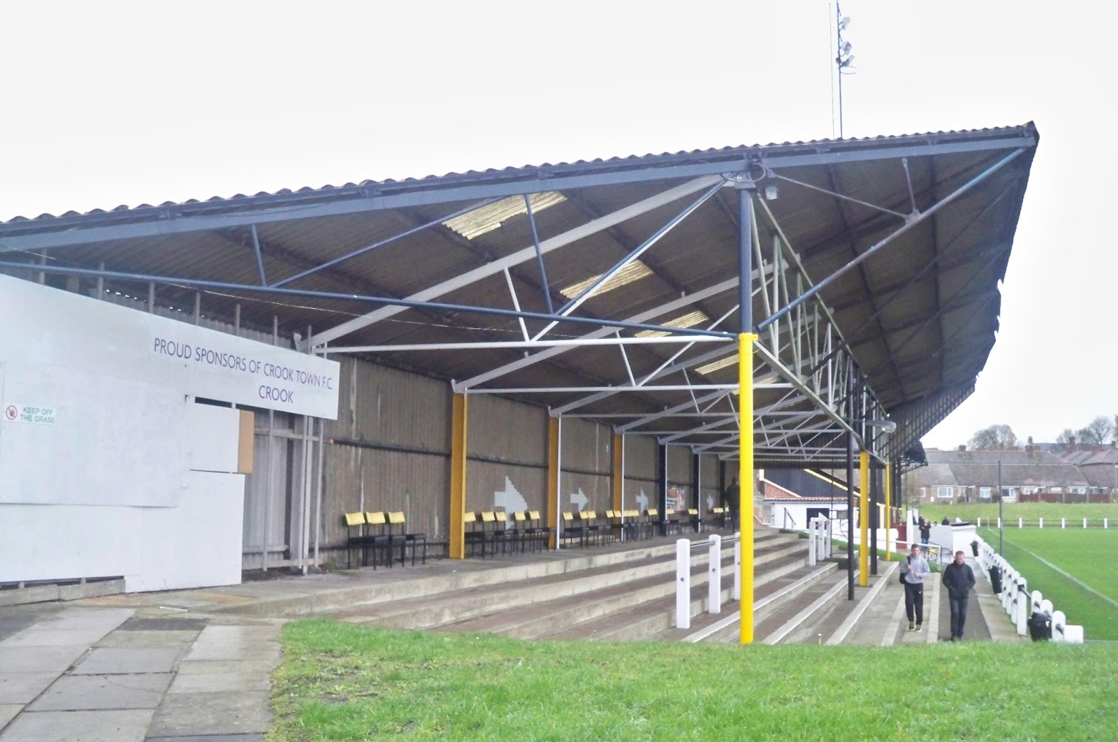Football Grounds visited by Richard Bysouth: Crook Town FC