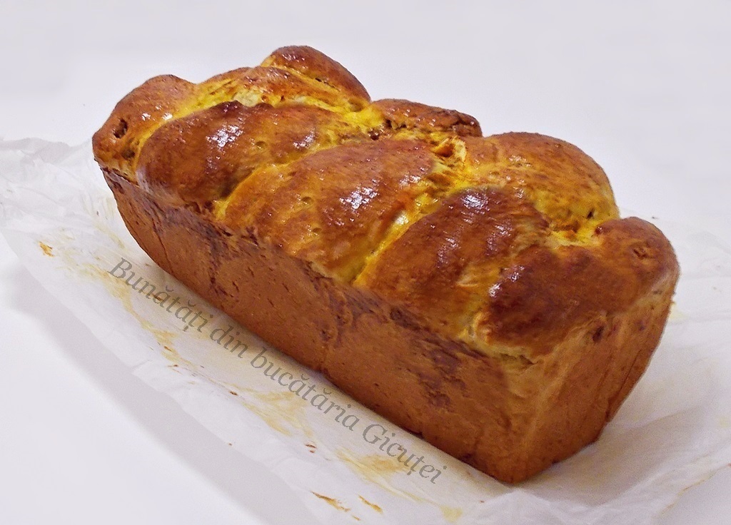 Retete de cozonaci pufosi si gustosi - Bunătăți din bucătăria Gicuței