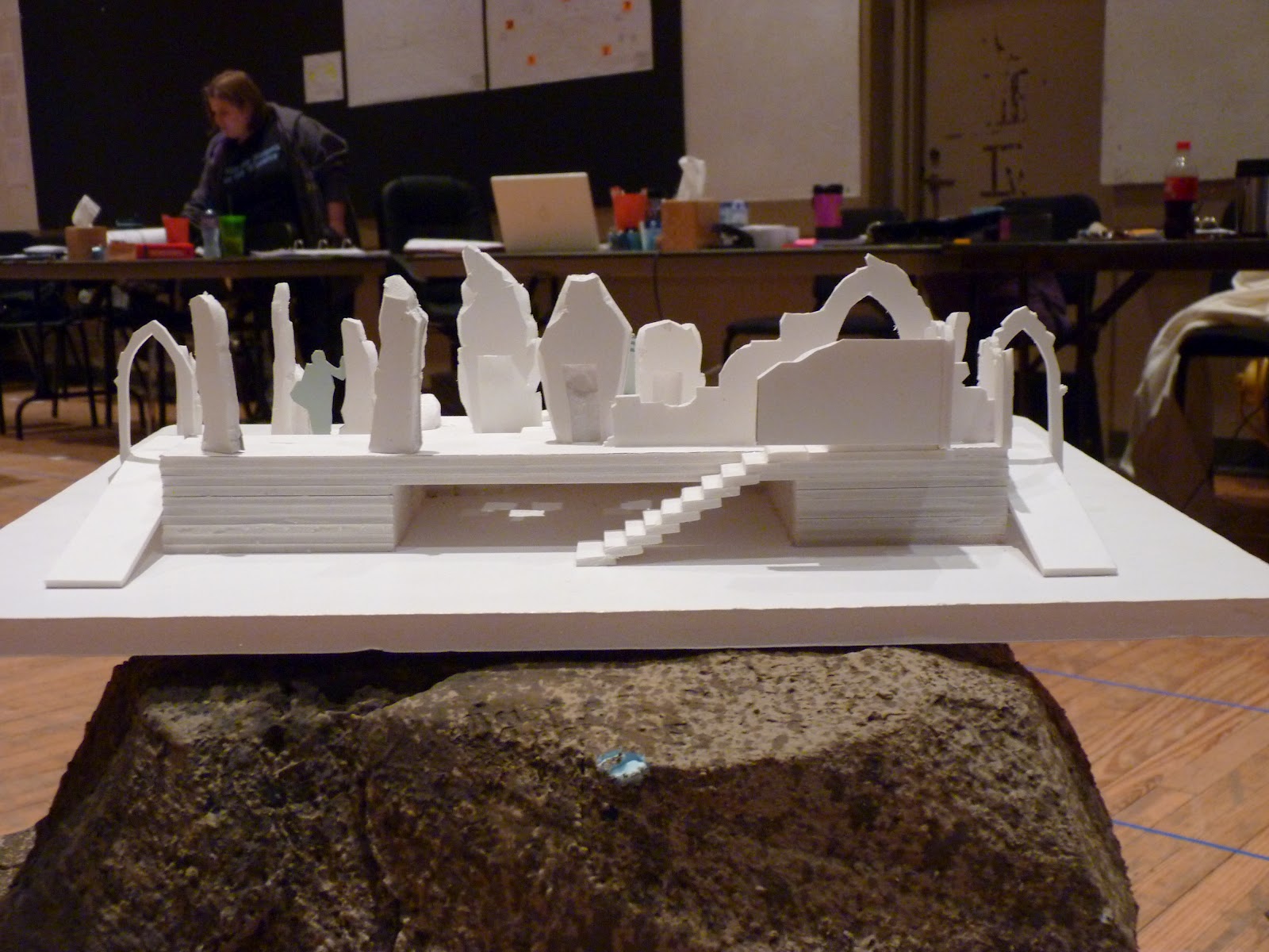 Adventures in Dramaturgy: "Macbeth" Set Design Photos