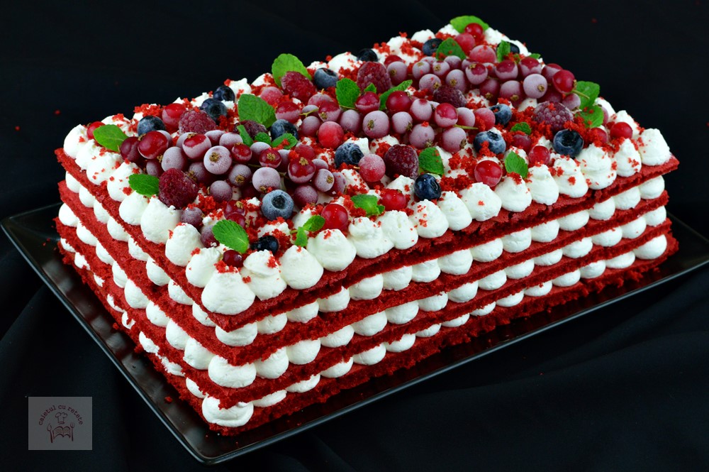 Tort "Red Velvet" (Catifea Rosie) - CAIETUL CU RETETE