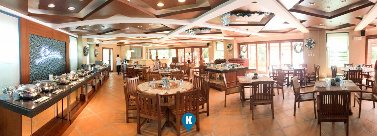 Dining | Buffet Opulence at Oceano Restaurant - Acuatico Hotel and ...