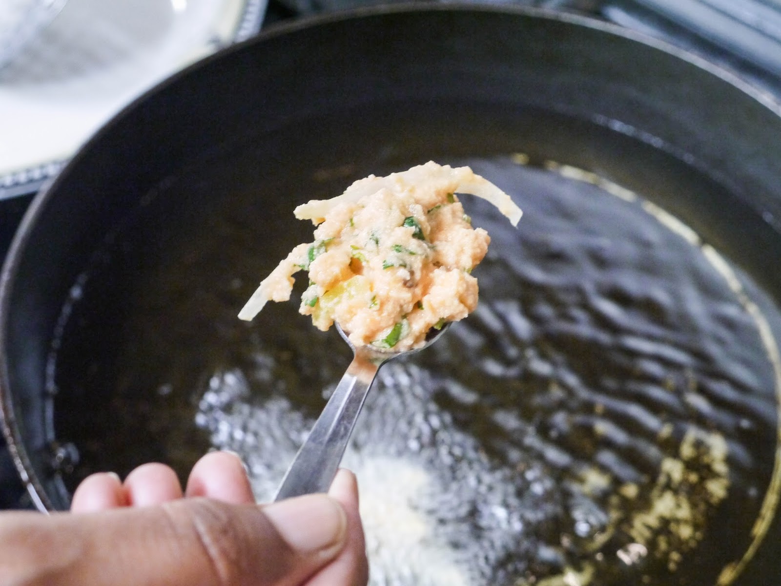 This Muslim Girl Bakes: Dali Bora - Bengali Lentil Pakoras.