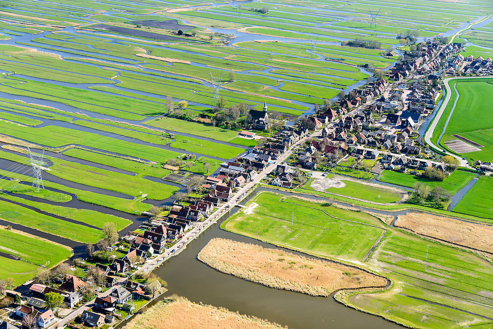 lectii de geografie: Așezările umane. Satele