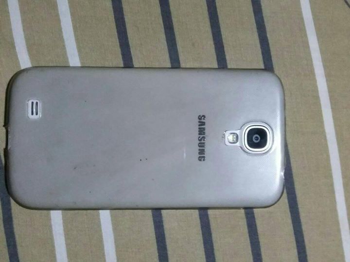 Jual HP SAMSUNG S4 Jumbo Original Tipe GT 19500 COD Tanjung Brebes ...