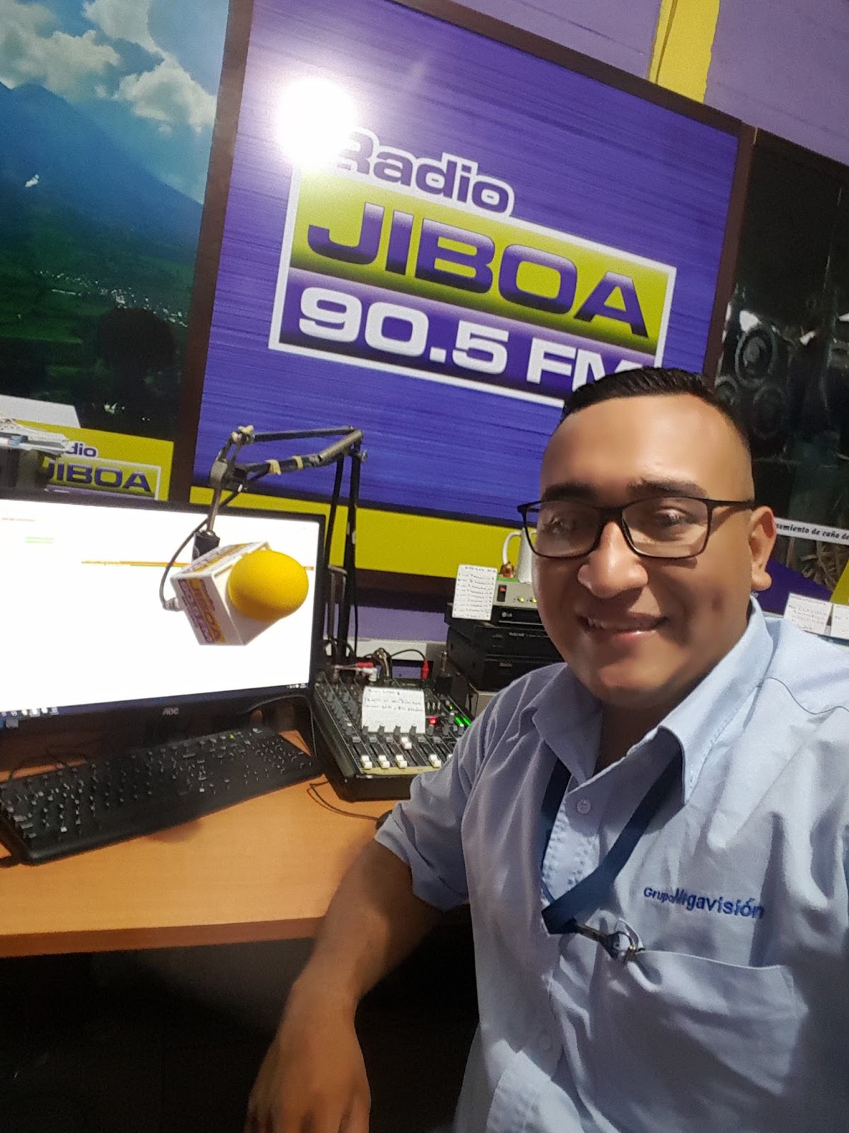 Oscar Antonio Safie Zacarías: Música Grupera y Tropical, buen ambiente ...