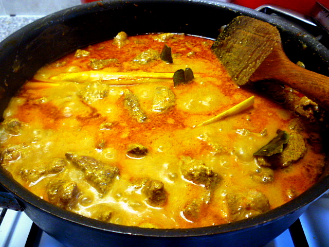 3 hungry tummies: Kari Kambing, Malaysian Goat Curry - "Malaysian ...