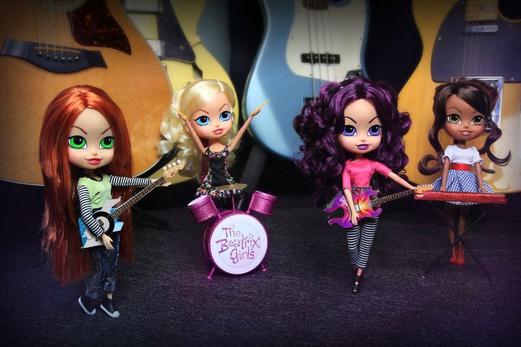 Comic Covers: The Beatrix Girls