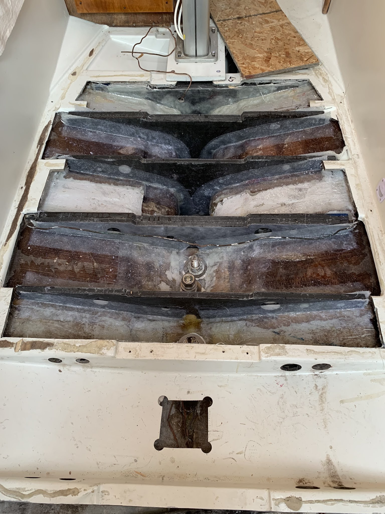 SailingMercedes: Keel reinforcement project