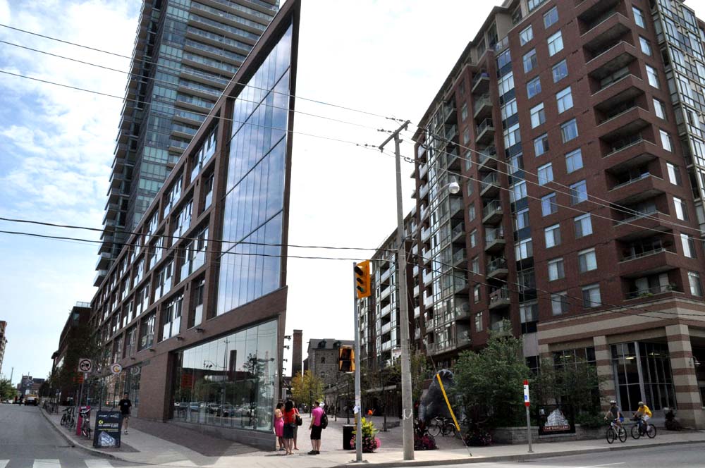 Toronto Grand Prix Tourist - A Toronto Blog: Sharp building in #Toronto ...