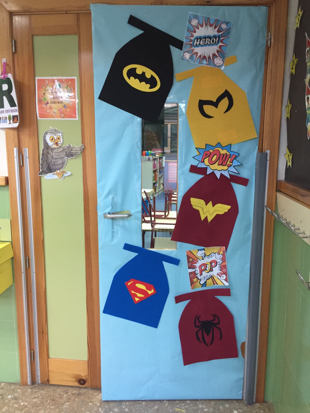 DECORACIÓN DE LA CLASE DE SUPERHÉROES