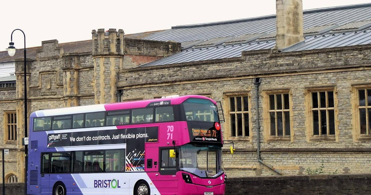 Ryan's Bus Blog: First Buses Livery : Multi Coloured Spectaculars