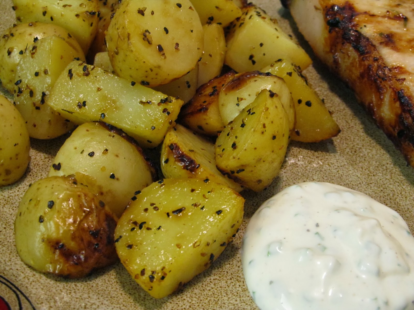 Jenn's Food Journey: Grilled Lemon Pepper Potatoes with Sour Cream and ...