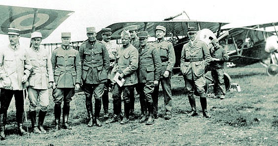 Roads to the Great War: The Lafayette Escadrille: A Photo History of ...